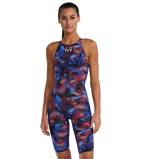 TYR Women's Avictor 2.0 USA Closed Back Tech Suit Swimsuit at ...